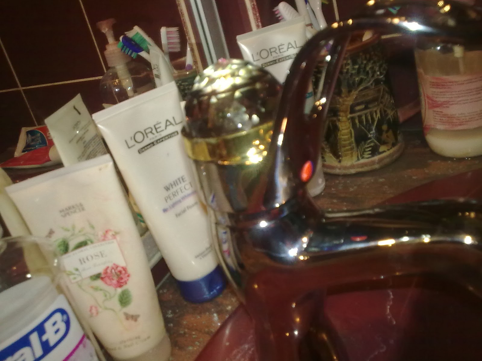 KUMANG Sedinang: Tukang paip SENDIRIAN BERHAD